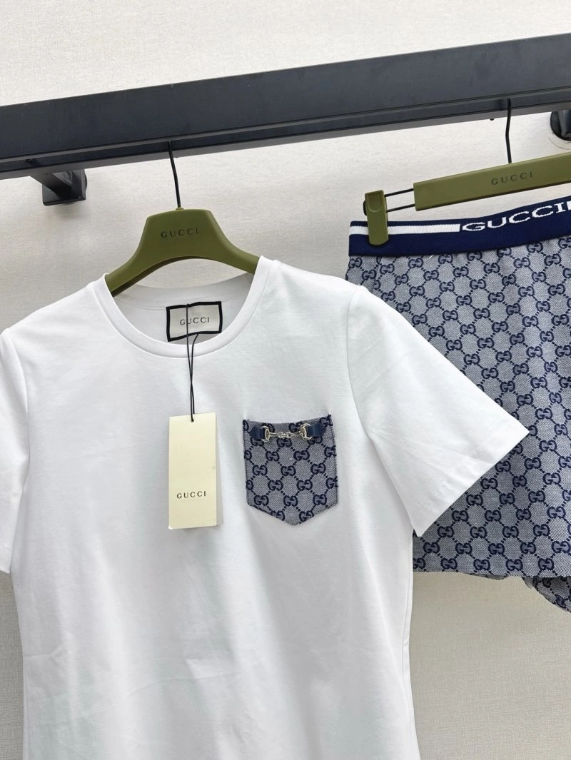 Affordable Gucci Dress Suits