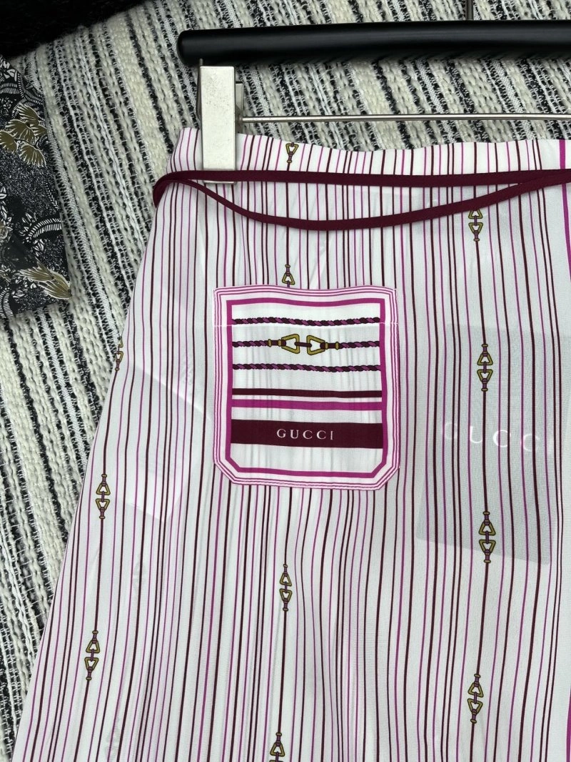 Exact replica Gucci Dress