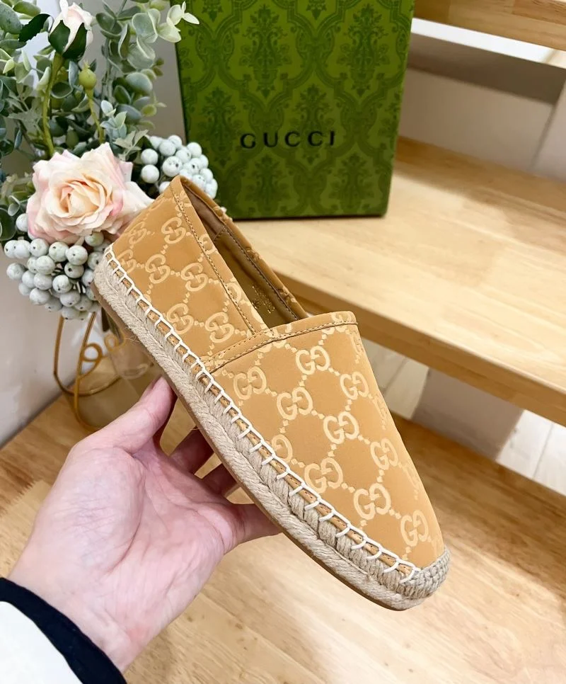 Value-priced Gucci Fishermans Shoes