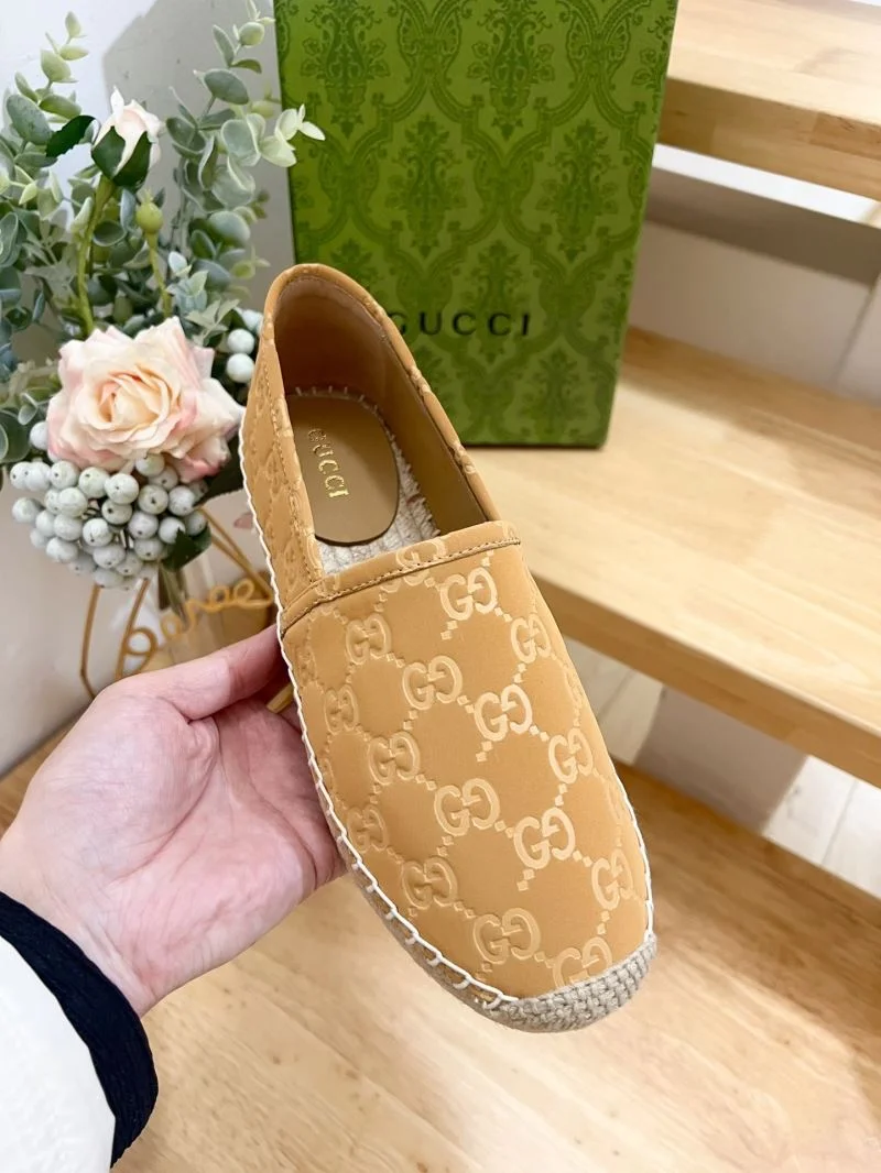 Value-priced Gucci Fishermans Shoes