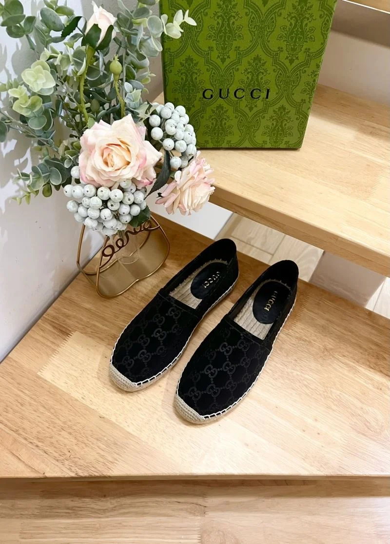 Original Gucci Fishermans Shoes