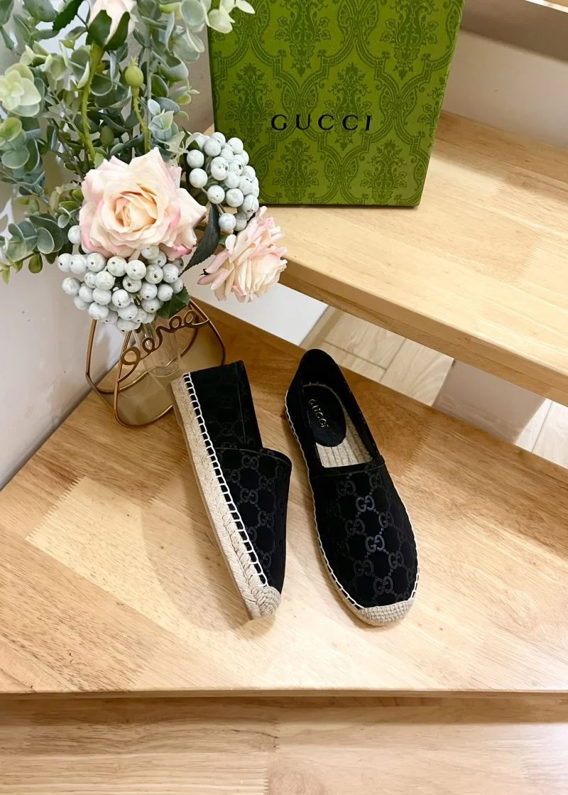 Original Gucci Fishermans Shoes