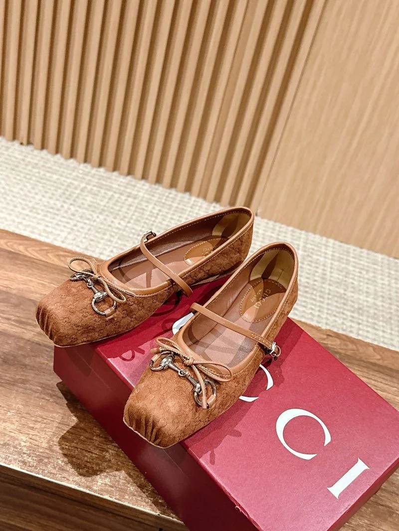 Reasonably priced Gucci Flat Shoes