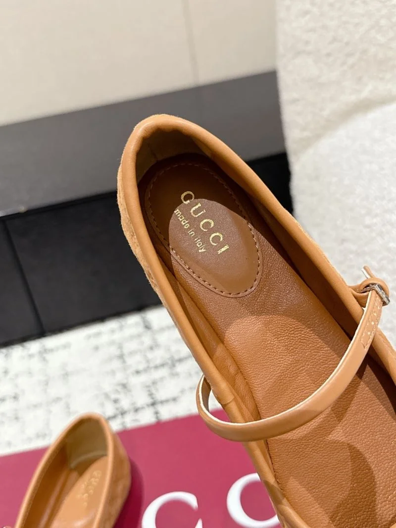 Budget-friendly Gucci Flat Shoes