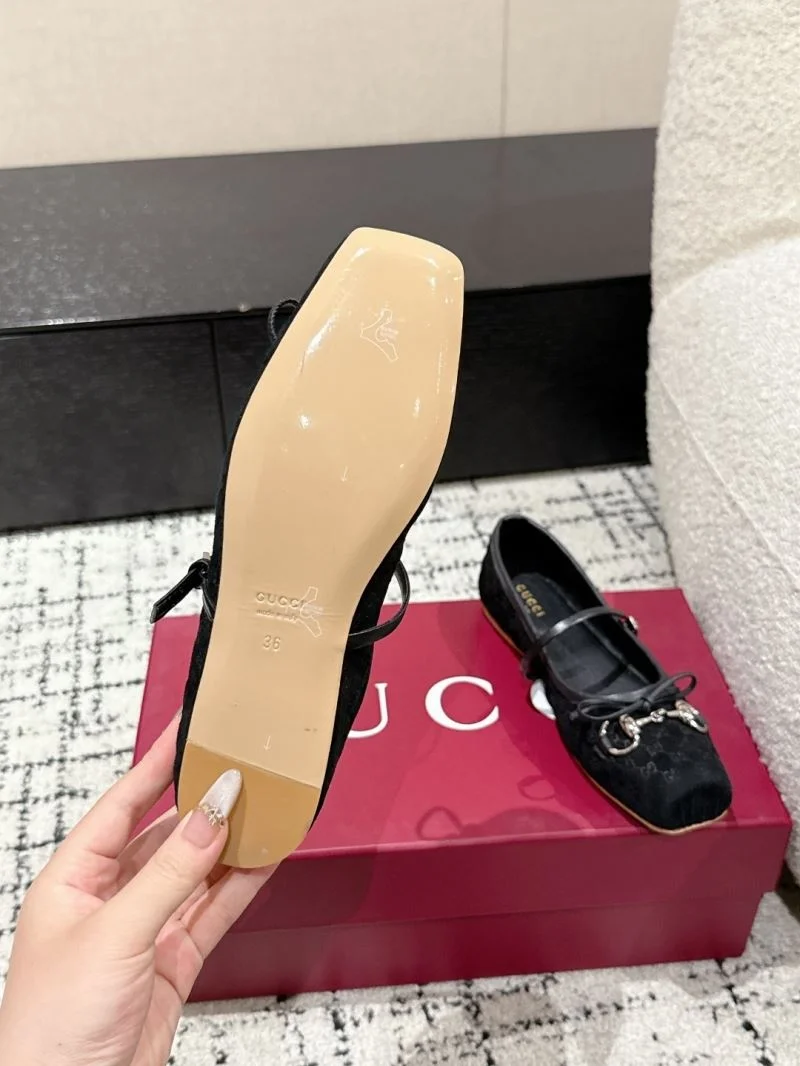 Budget-friendly Gucci Flat Shoes
