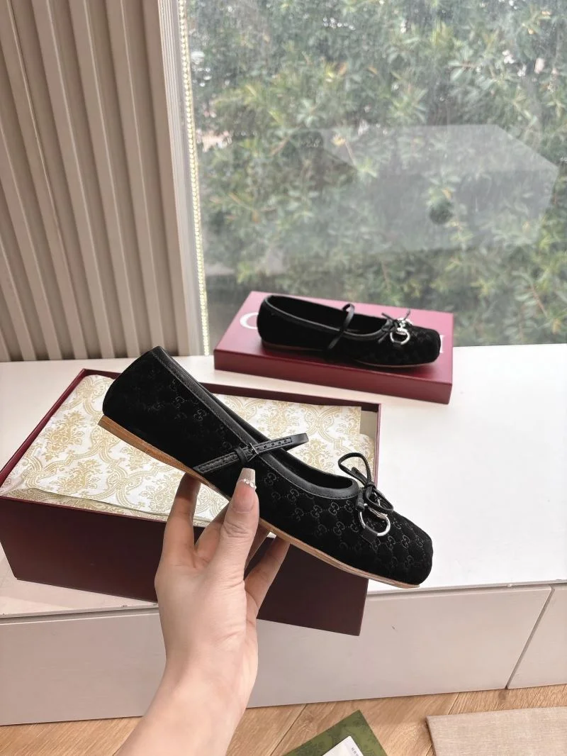 High accuracy Gucci Flat Shoes