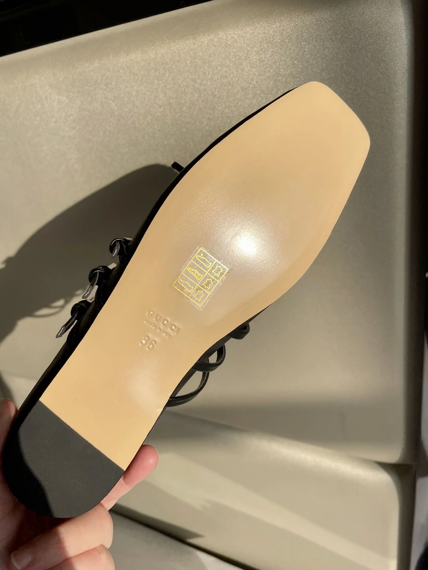 Official Gucci Flat Shoes
