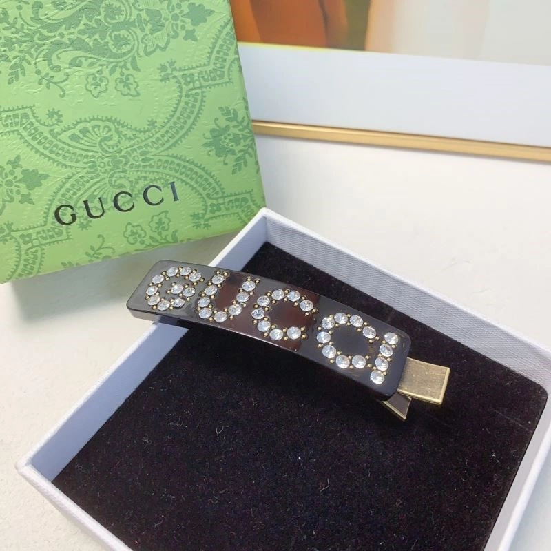 Indistinguishable Gucci Hairpins