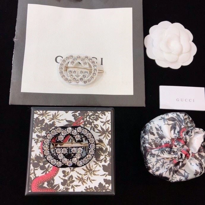Brand-authenticated Gucci Hairpins