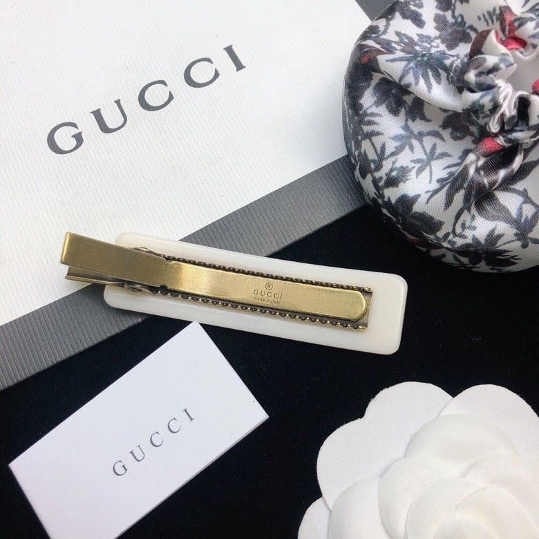 Top mirror Gucci Hairpins