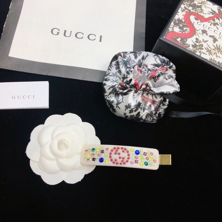 Top mirror Gucci Hairpins