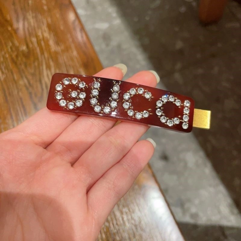 Top mirror Gucci Hairpins