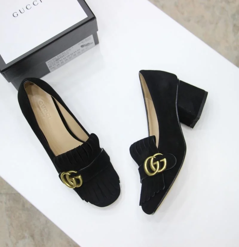 Accurate model Gucci Heeled Shoes