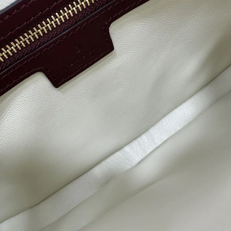 Bargain Gucci Hobo Bags