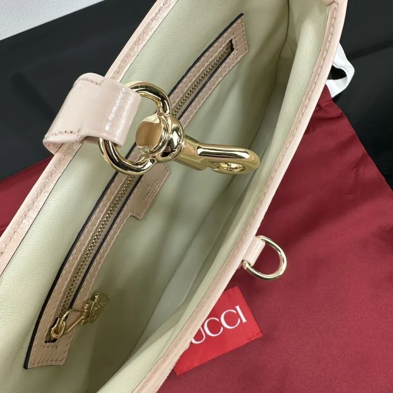 Low-cost Gucci Hobo Bags
