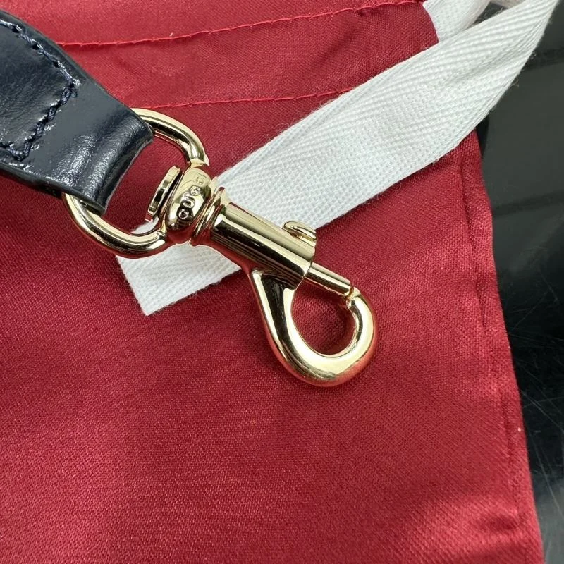 Accurate model Gucci Hobo Bags