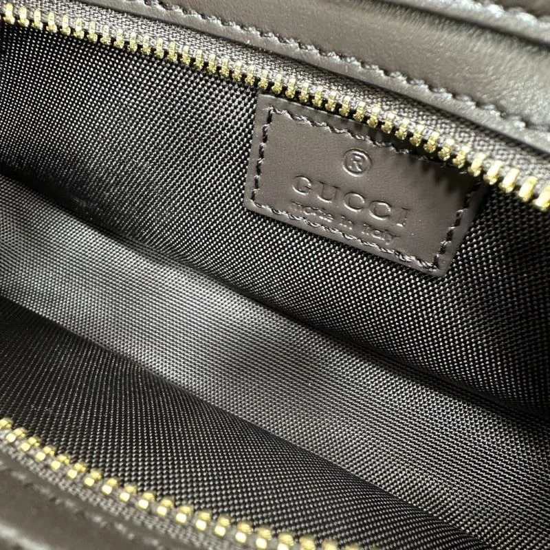 Accurate model Gucci Hobo Bags