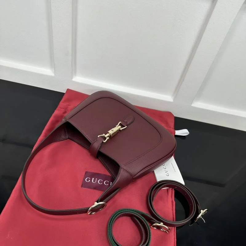 Bargain Gucci Hobo Bags