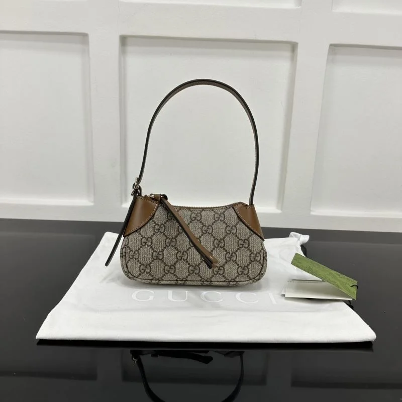 Gucci Hobo Bags