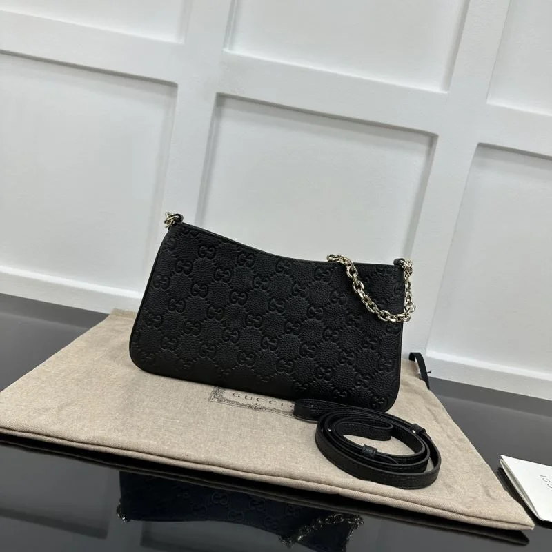 Gucci Hobo Bags