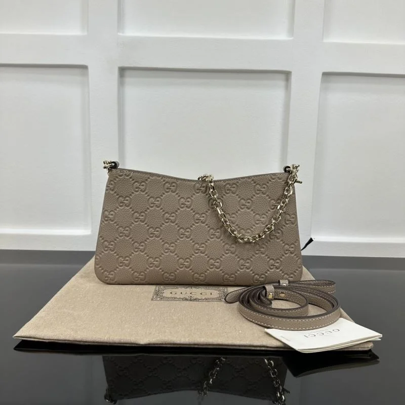 Gucci Hobo Bags