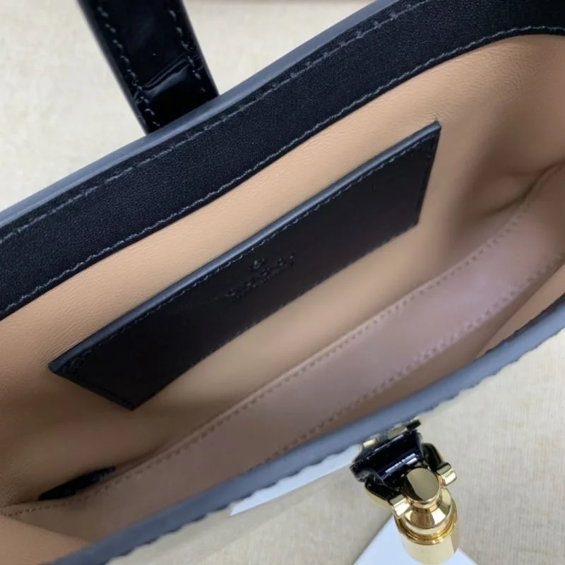 Reasonably priced Gucci Hobo Bags