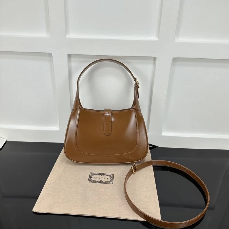 Indistinguishable Gucci Hobo Bags