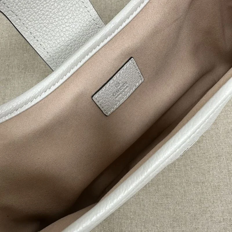 Indistinguishable Gucci Hobo Bags