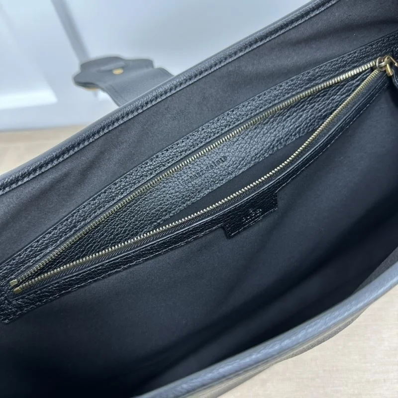 Low-cost Gucci Hobo Bags
