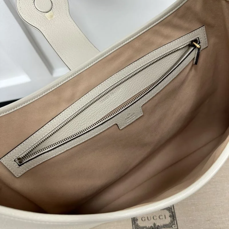 Budget-friendly Gucci Hobo Bags