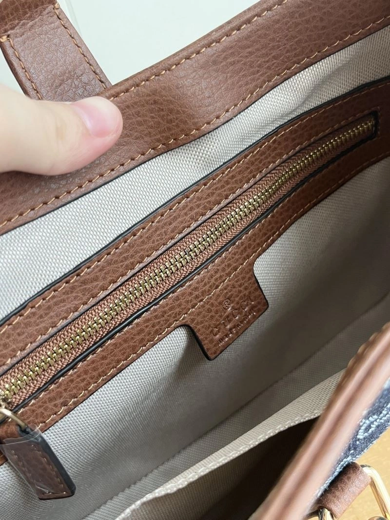 Indistinguishable Gucci Hobo Bags