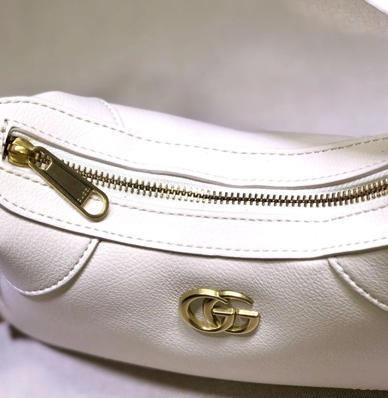 Top mirror Gucci Hobo Bags