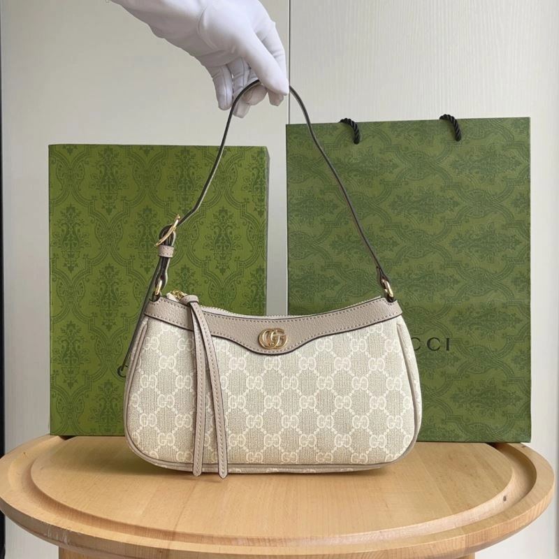 Gucci Hobo Bags