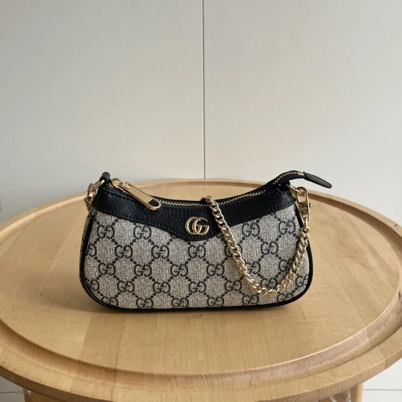 Gucci Hobo Bags