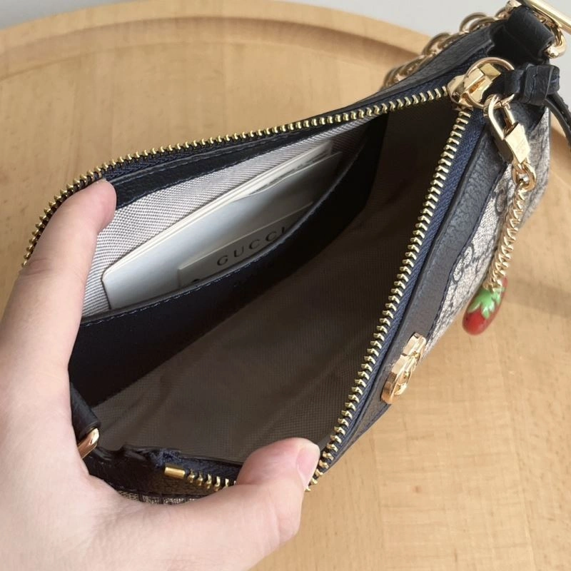 Brand-authenticated Gucci Hobo Bags