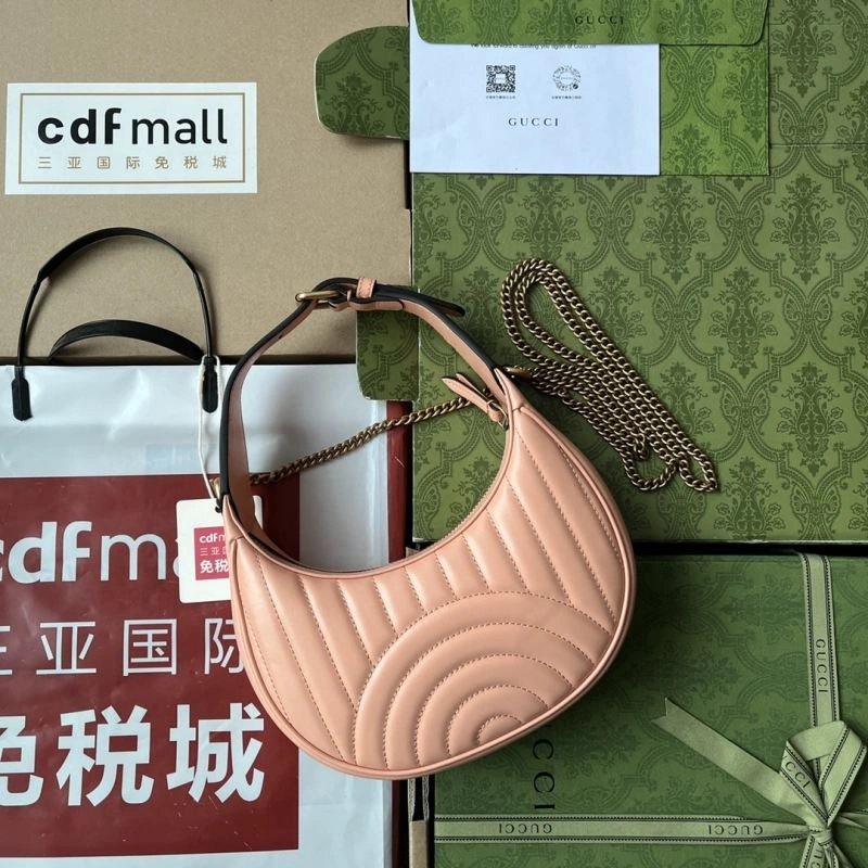 Top match Gucci Hobo Bags