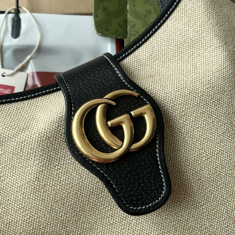 Top match Gucci Hobo Bags