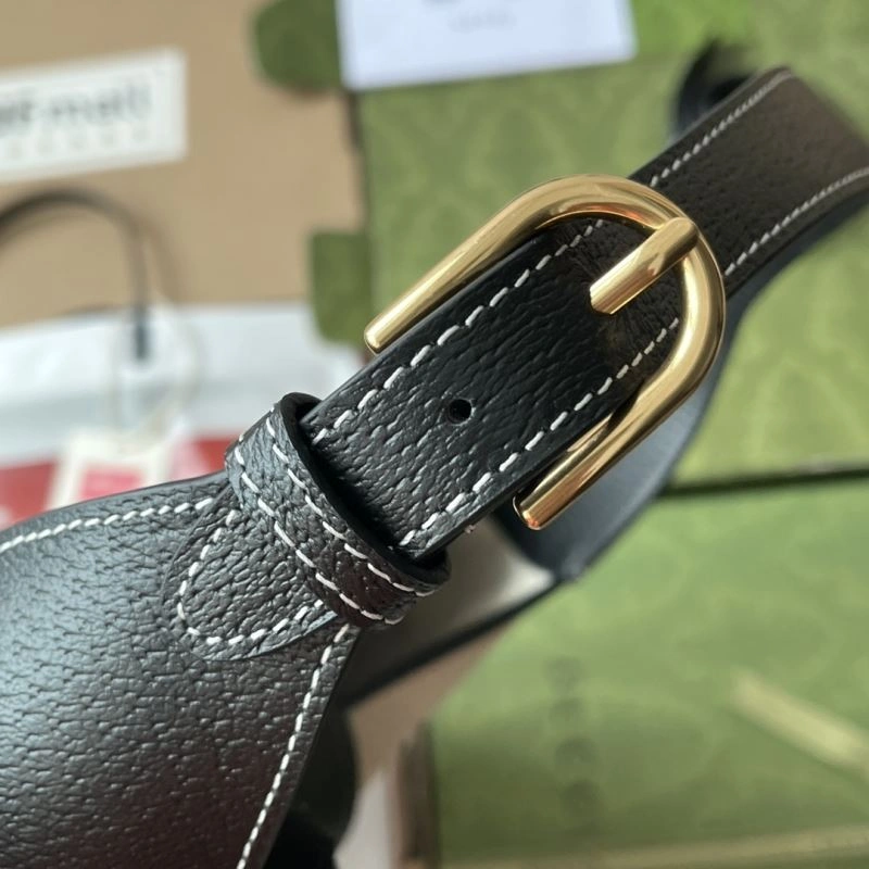 Top match Gucci Hobo Bags