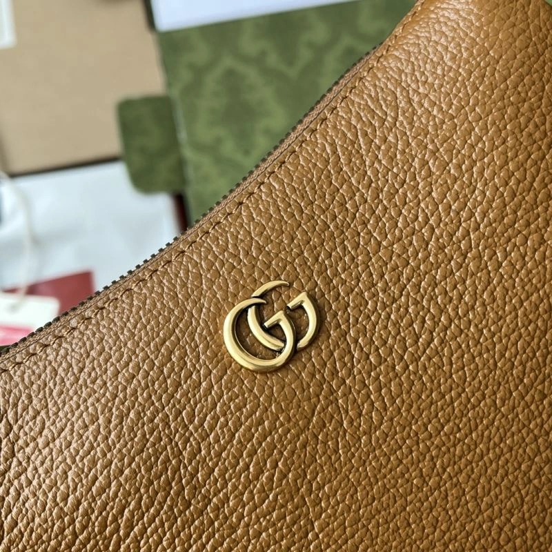 Budget-friendly Gucci Hobo Bags