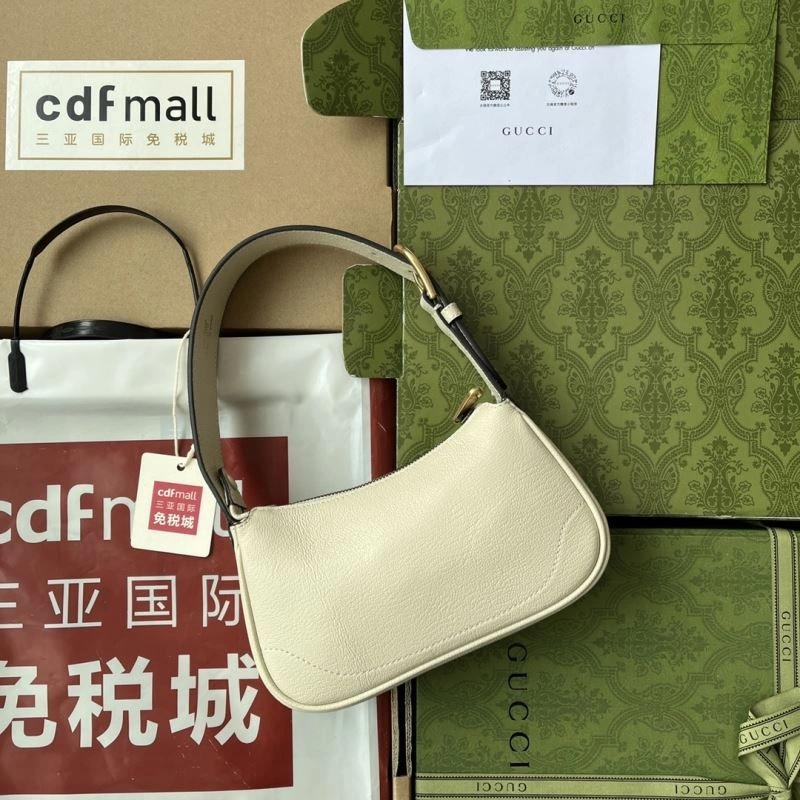 Top match Gucci Hobo Bags