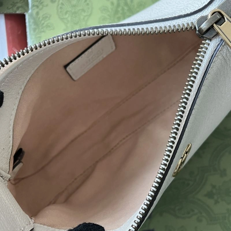 Top match Gucci Hobo Bags