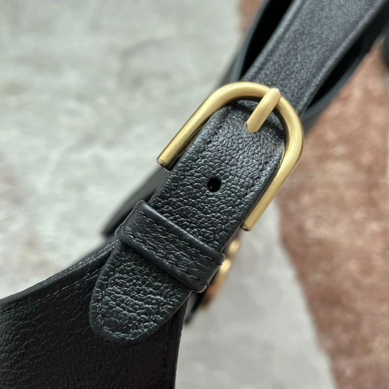 Bargain Gucci Hobo Bags