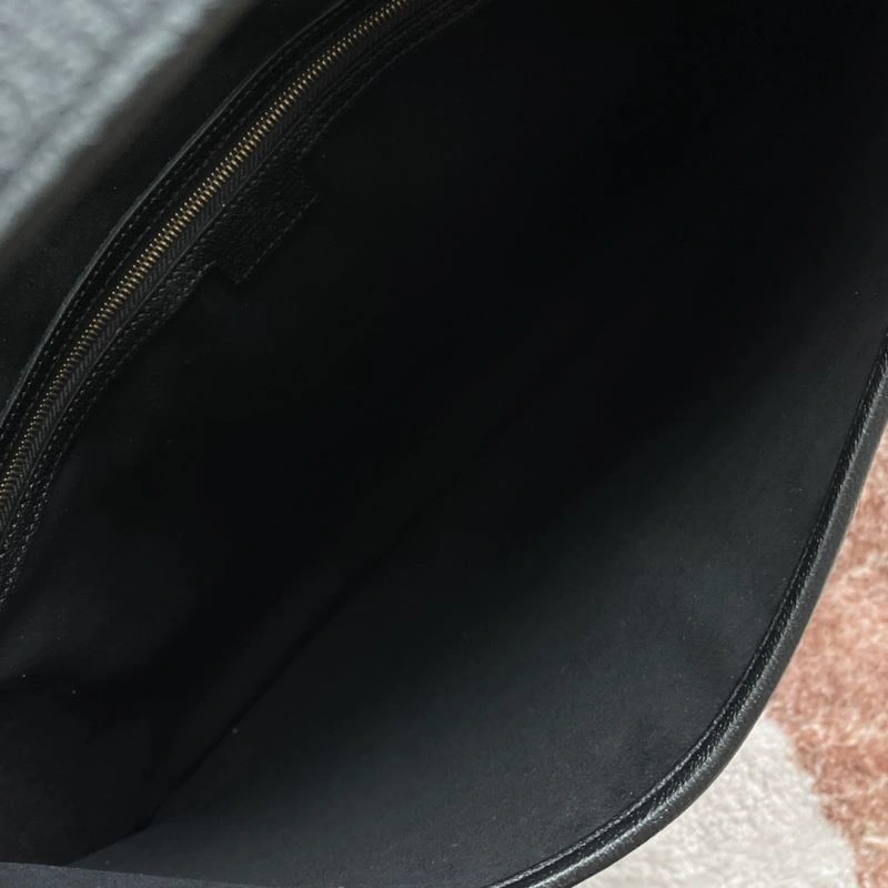 Bargain Gucci Hobo Bags