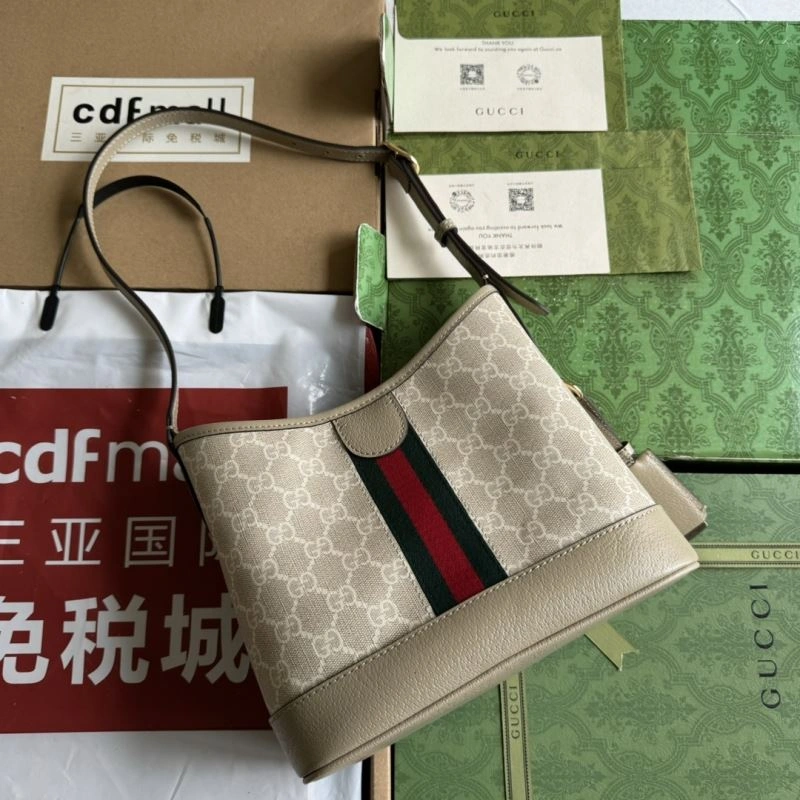 Top match Gucci Hobo Bags