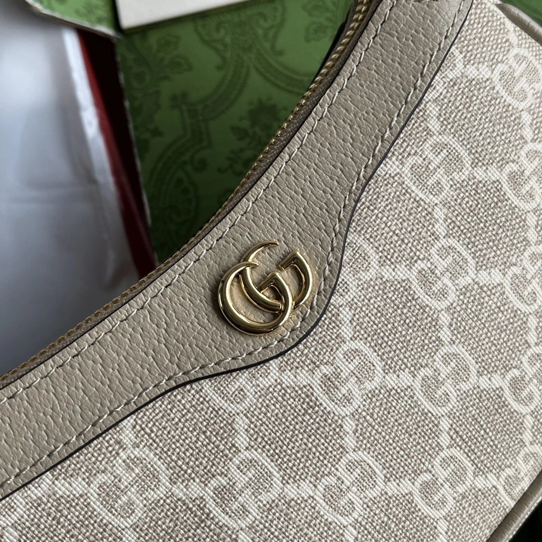 Bargain Gucci Hobo Bags