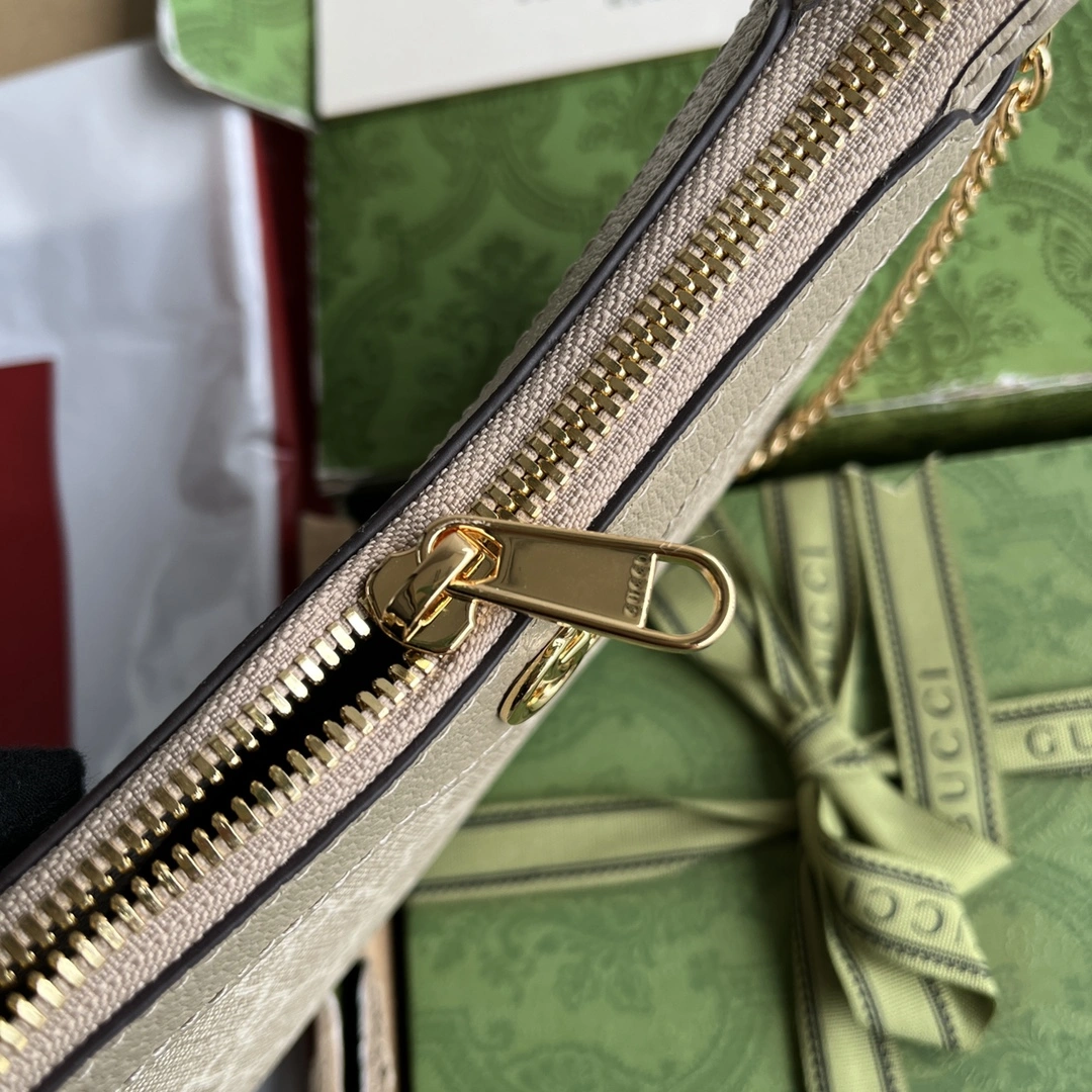 Bargain Gucci Hobo Bags