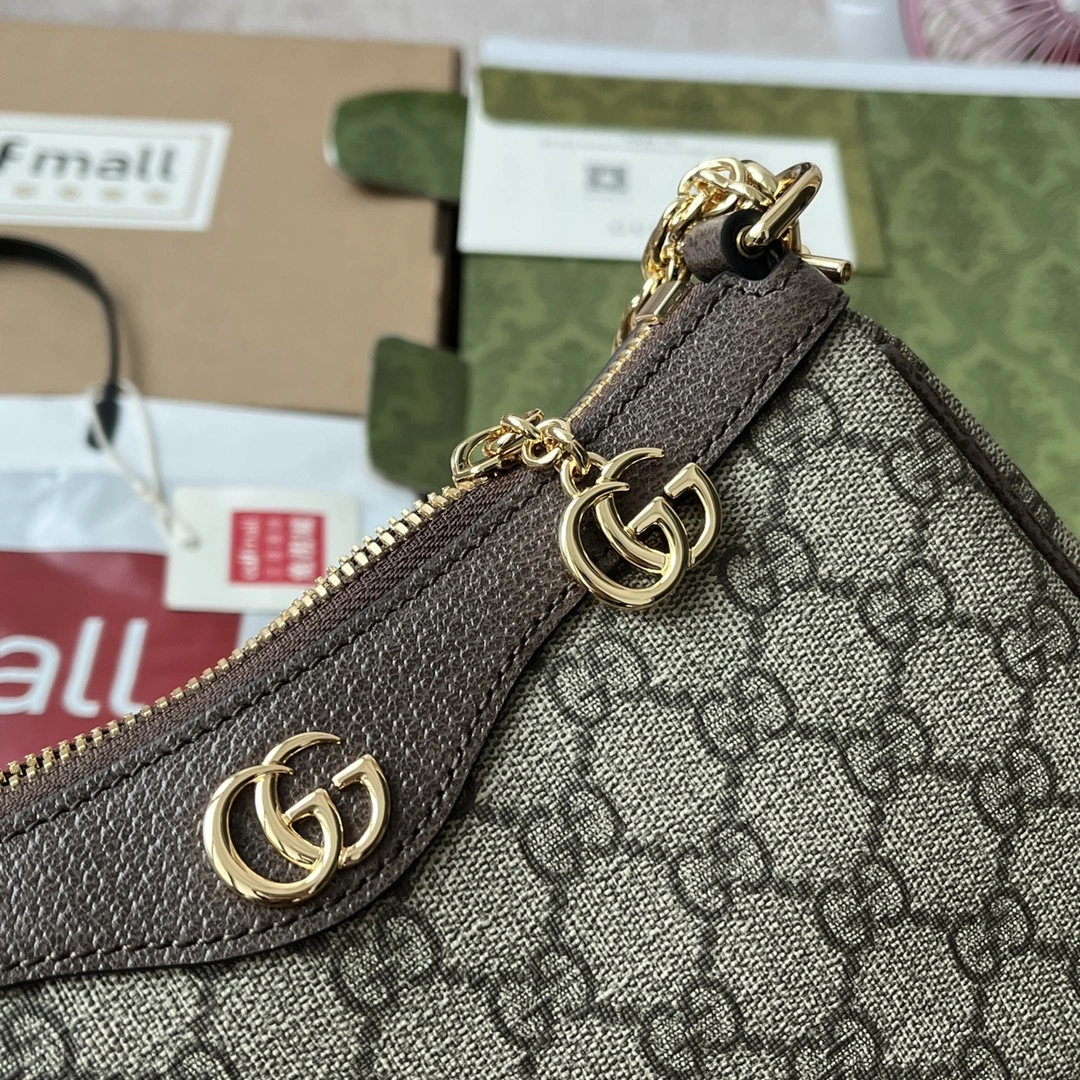 Reasonably priced Gucci Hobo Bags