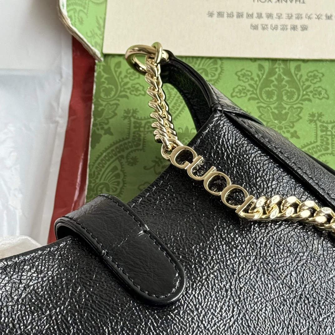 Top mirror Gucci Hobo Bags