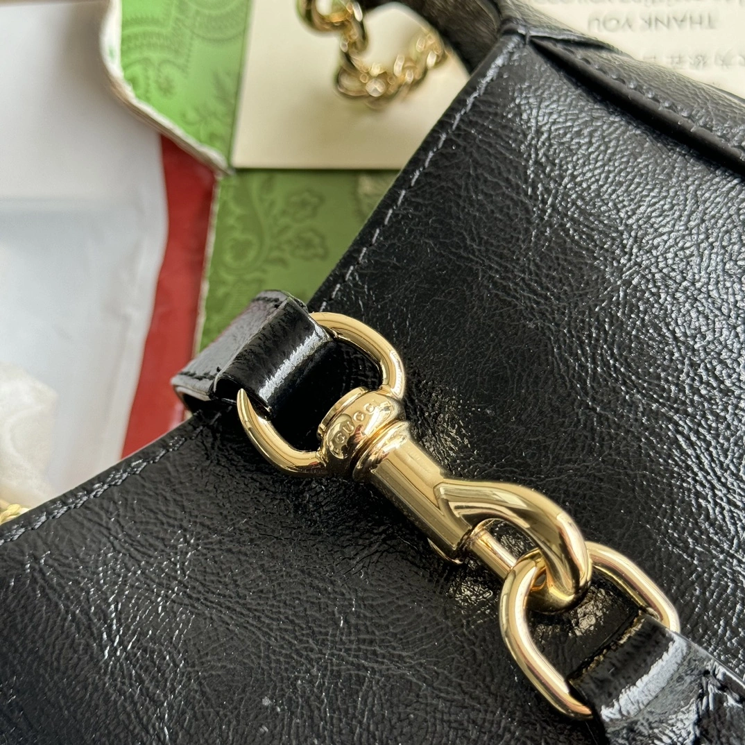 Top mirror Gucci Hobo Bags