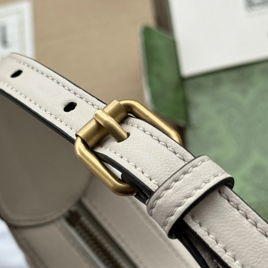 High fidelity Gucci Hobo Bags